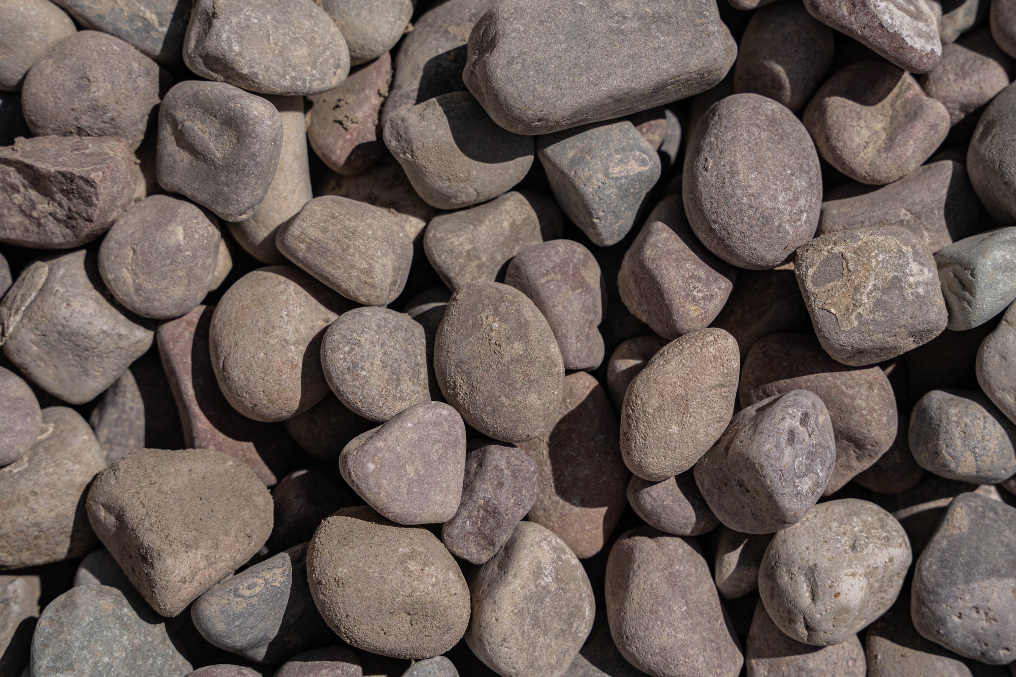 Rainbow Beach Cobble 1 1/2" – Asphalt Materials